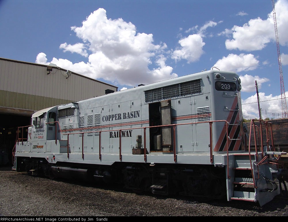 CBRY 203 At Shops 2005